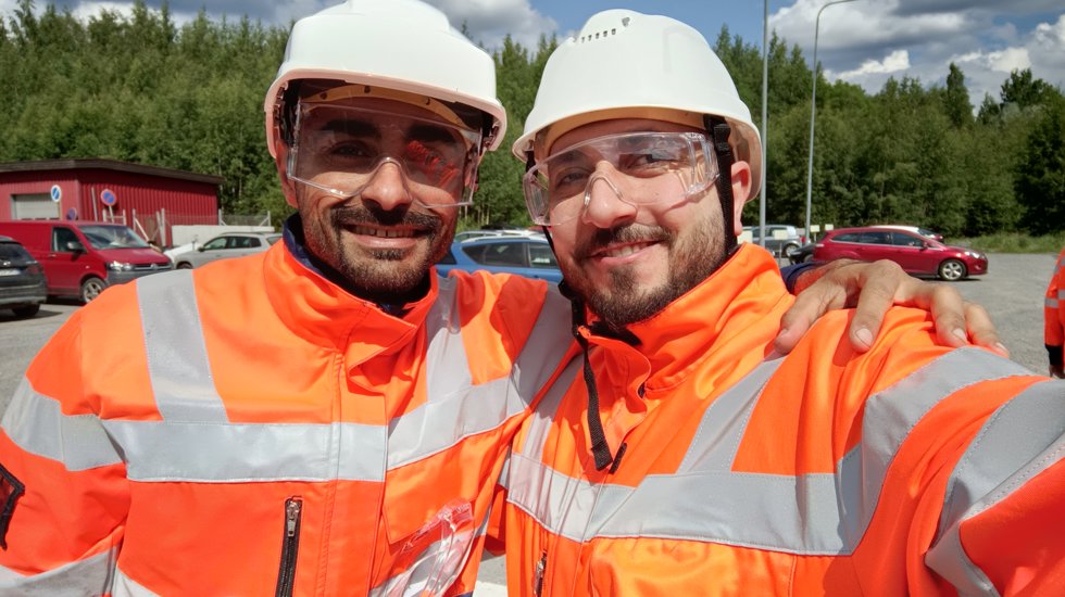 A day in the life of a Software Developer Aziz Alzayed, balancing tech ...